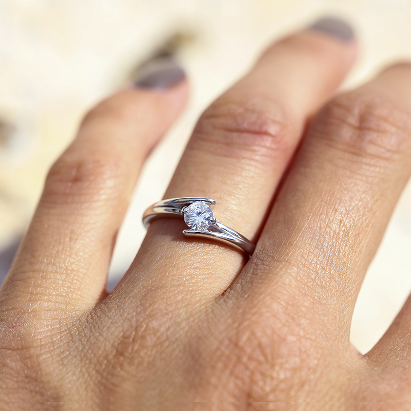 Engagement ring Emory | BISAKU